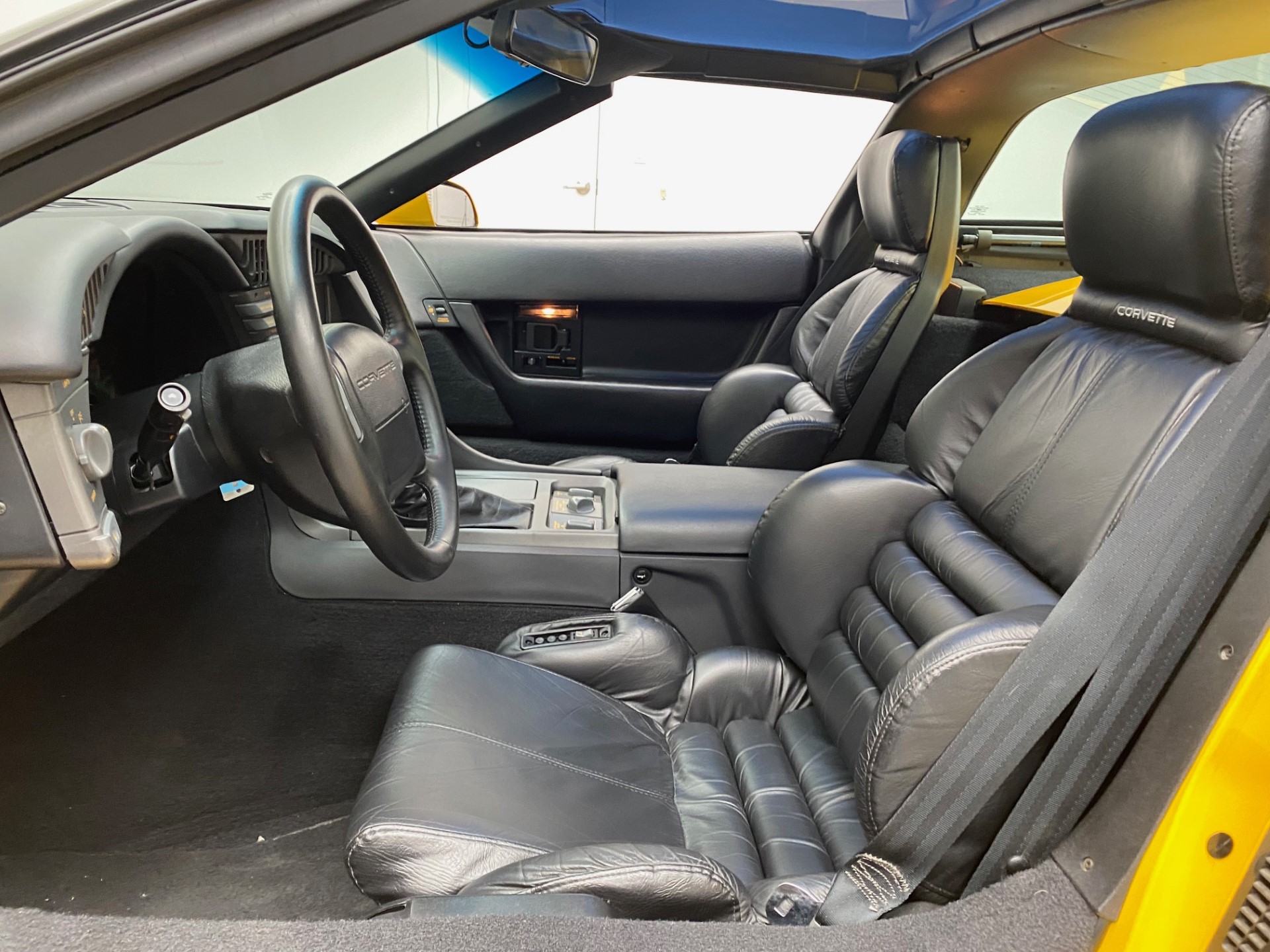 (SOLD) 1990 Chevrolet Corvette ZR1 Shinoda Williams Rick Mears Edition ...