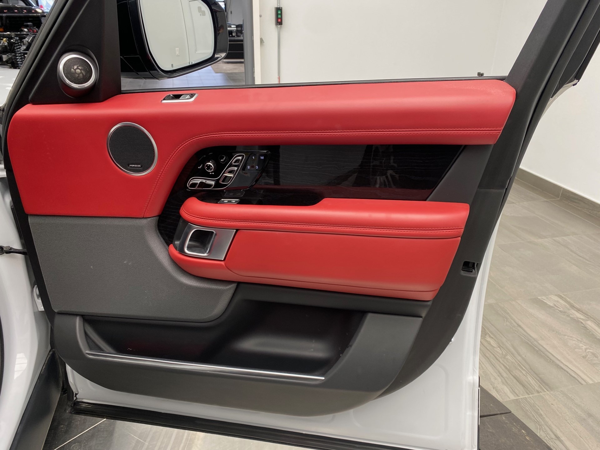 2021 Land Rover Range Rover AUTOBIOGRAPHY Supercharged V8, Pearl White ...